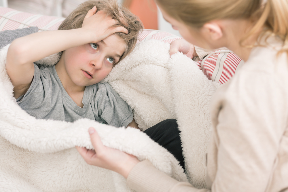 6 thoughts every mum has when her child is sick