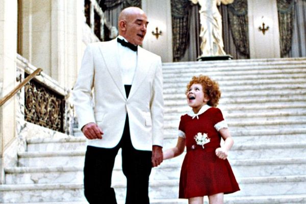 Actor Albert Finney, who played Daddy Warbucks in Annie, has...