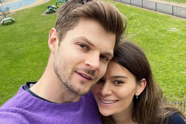 YouTuber Jim Chapman is now a dad as fiancée Sarah welcomes...
