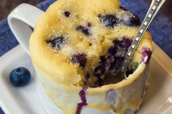 This blueberry mug muffin recipe is the perfect after-school...