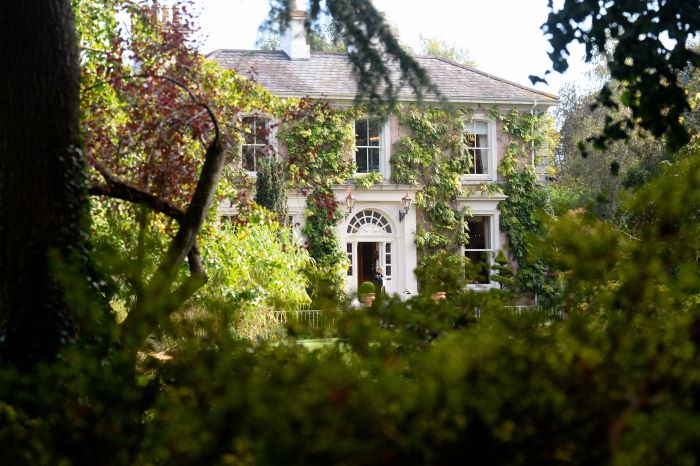 Luxurious Victorian mansion Lis na Carrig, opens for intimidate...
