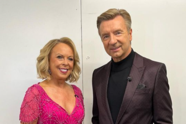 Dancing On Ice’s Jayne Torvill & Christopher Dean announce...