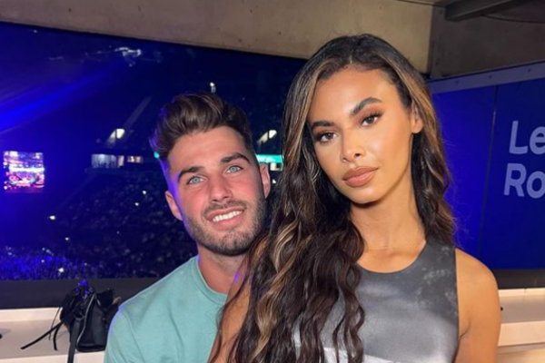 Love Island star Sophie Piper opens up about relationship with...