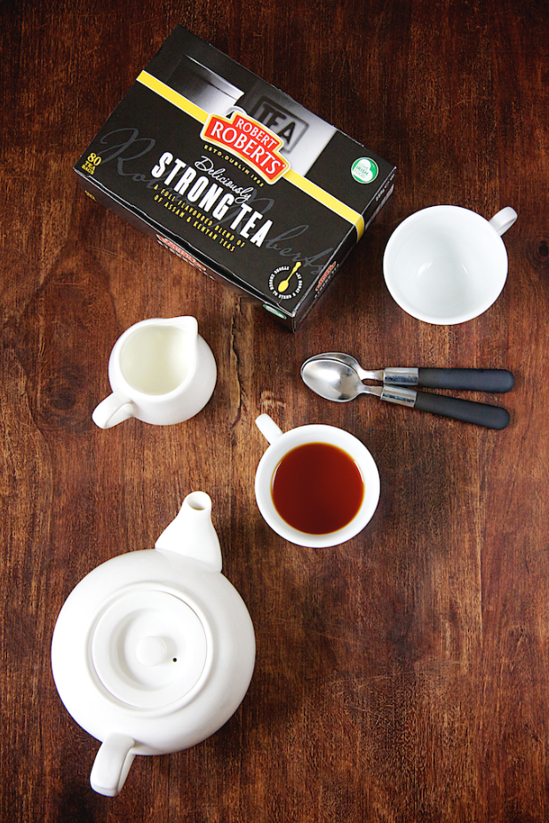 Robert Roberts launches Deliciously Strong Tea