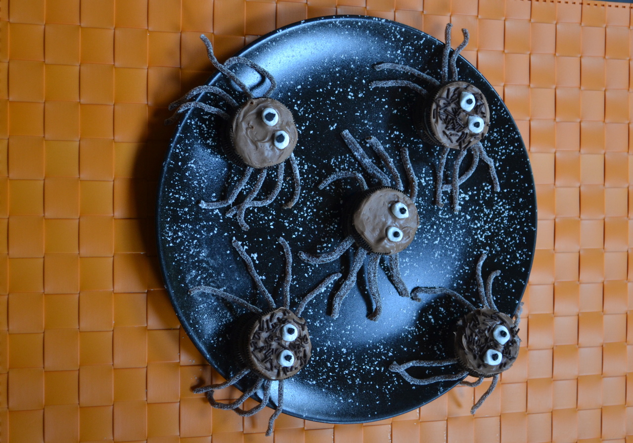 Chocolate spiders | MummyPages.ie