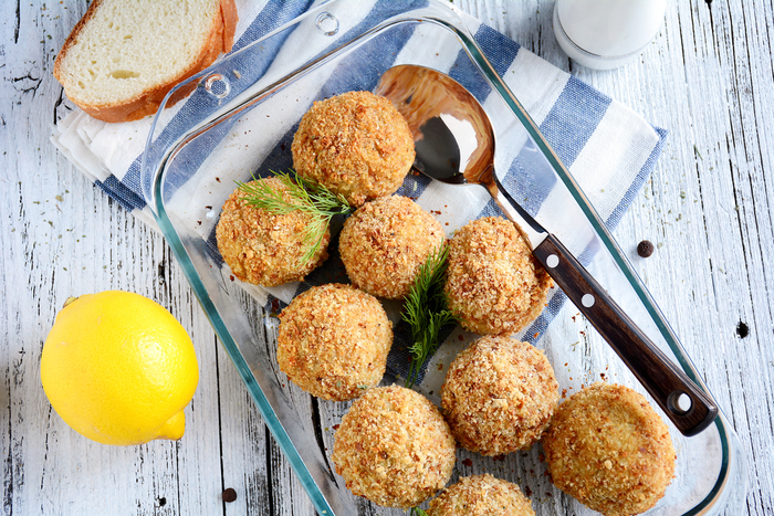 Fish bites with chive dip | MummyPages.ie
