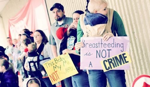 Outraged families protest after supermarket breastfeeding...