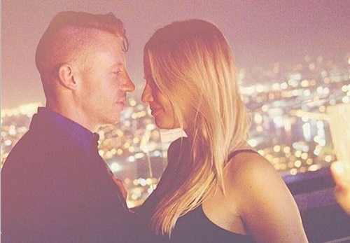 Singer and fiancée reportedly expecting their first child