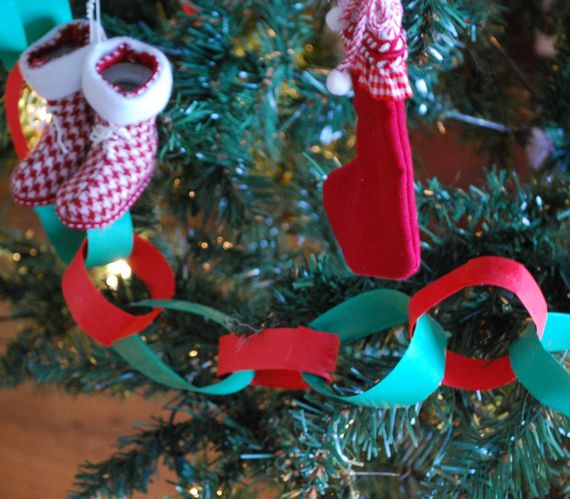 How To: Paper Chains