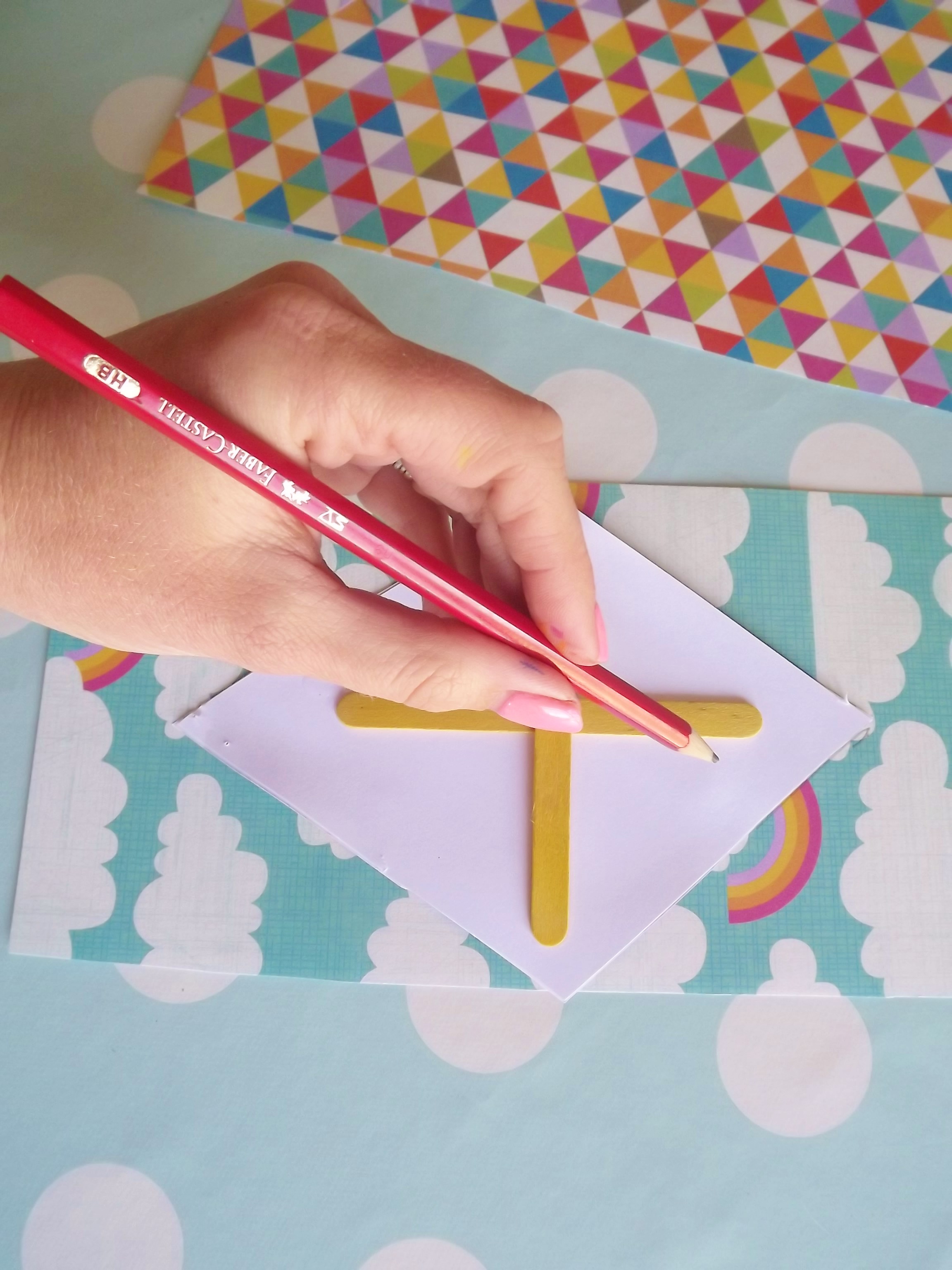 Summer Crafts: Mini Kites