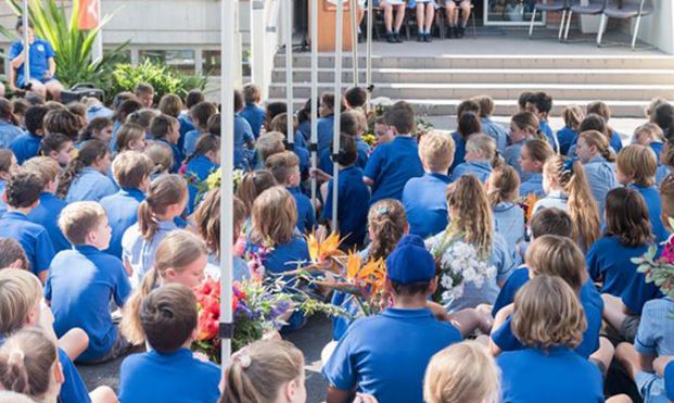 Australian school bans clapping in favour of 'silent praise'