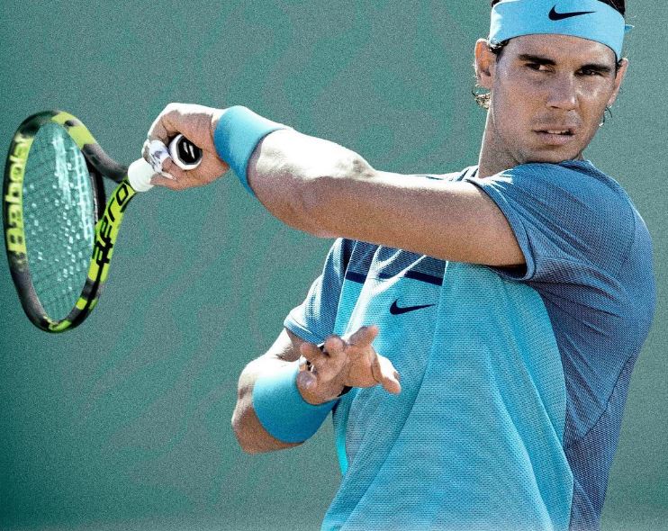 Tennis ace Rafael Nadal STOPS match to search for missing child