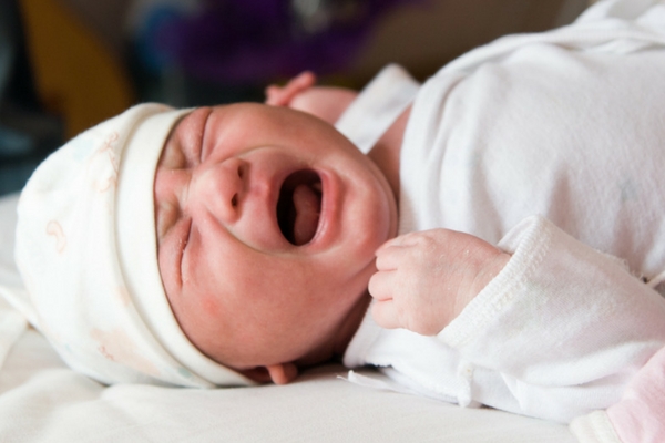 Screaming newborn? 6 easy ways to comfort your little one